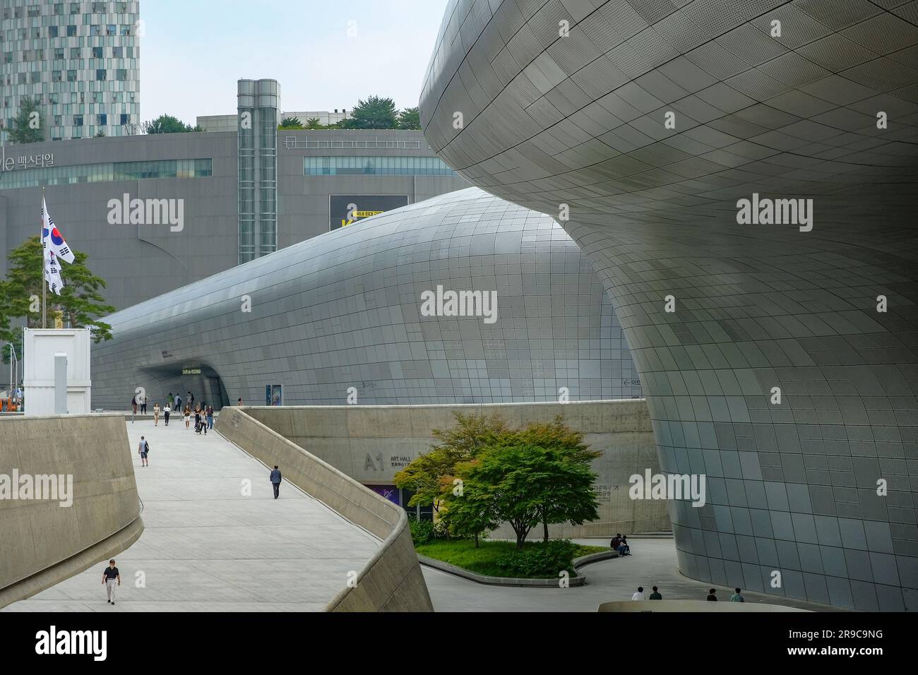 Seoul, South Korea - June 23, 2023: Views of Dongdaemun Design Plaza in ...