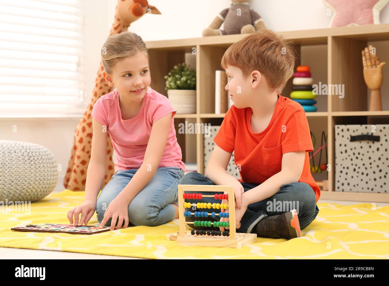 Learning kits hi-res stock photography and images - Alamy
