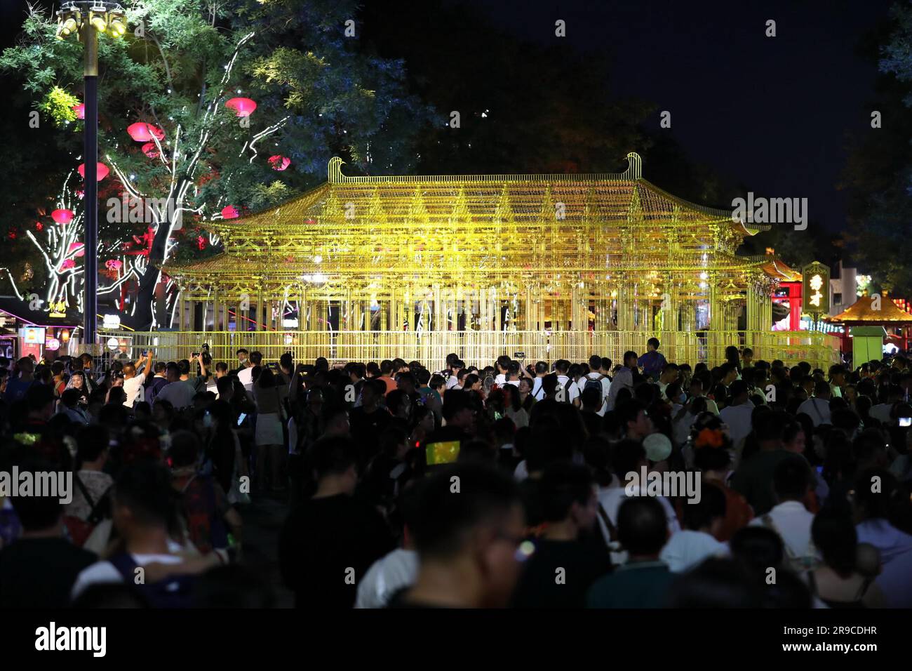 **CHINESE MAINLAND, HONG KONG, MACAU AND TAIWAN OUT** Tourists visit ...