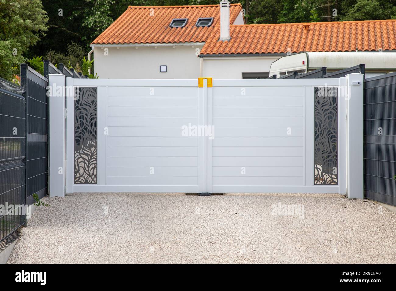 Modern Gate Pillar Design