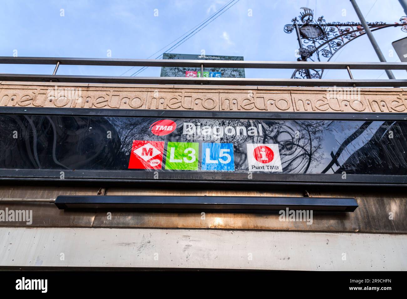 Diagonal avenues hi-res stock photography and images - Alamy