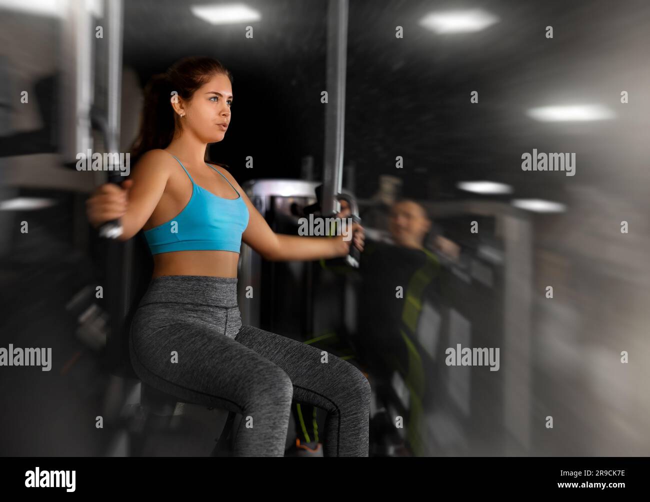 Chest fly machine hi-res stock photography and images - Alamy