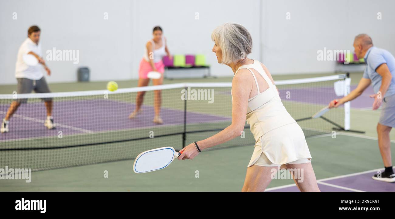 Female pickleball player hi-res stock photography and images - Alamy