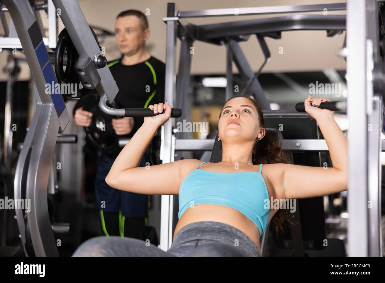 Shoulder press machine hi-res stock photography and images - Alamy