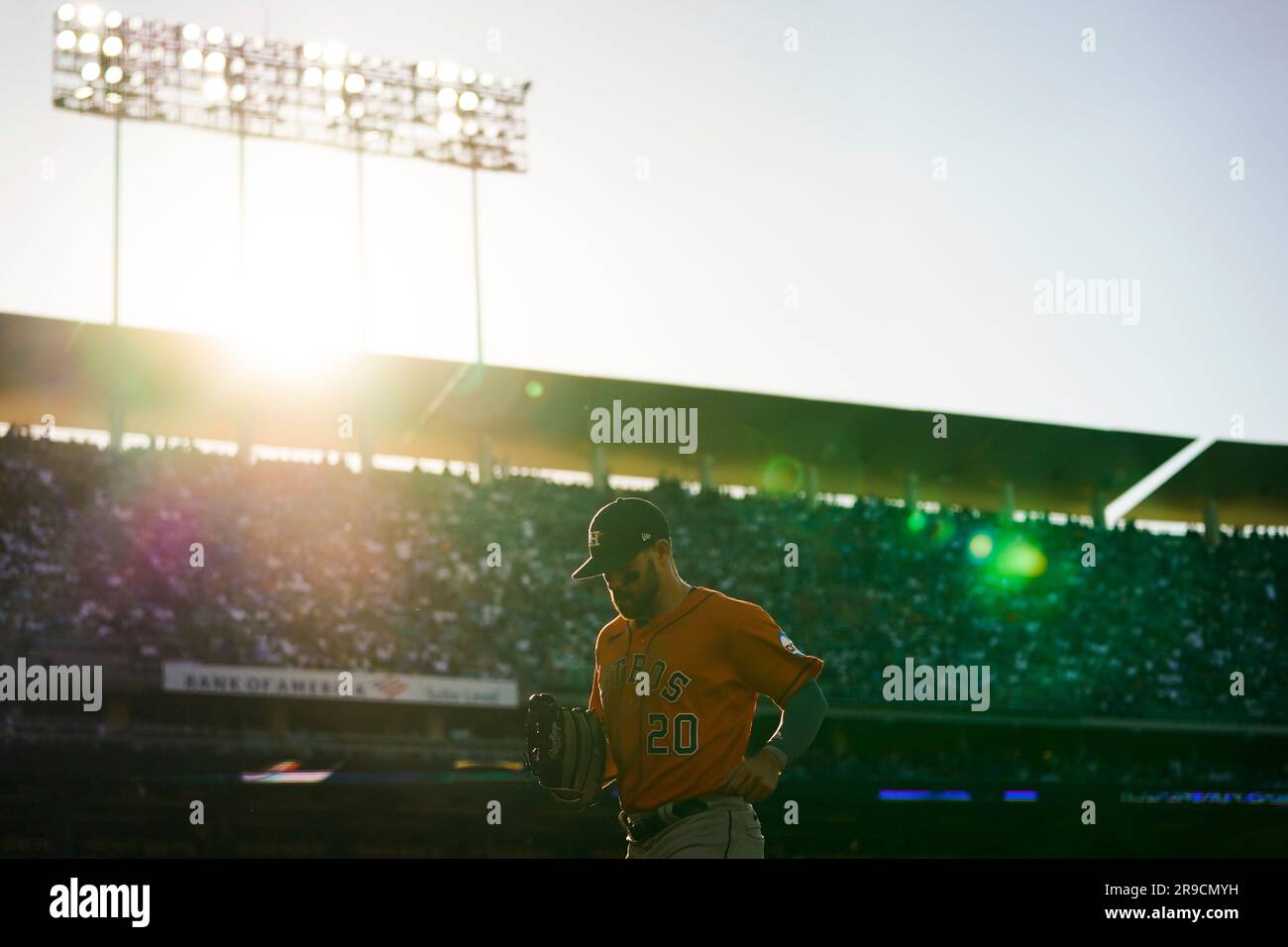 Houston Astros left fielder Chas McCormick (20) runs to the dugout ...
