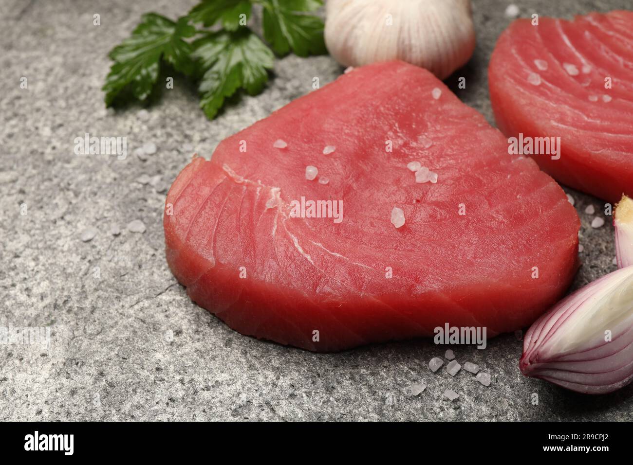 Yellowfin tuna fillets hi-res stock photography and images - Alamy