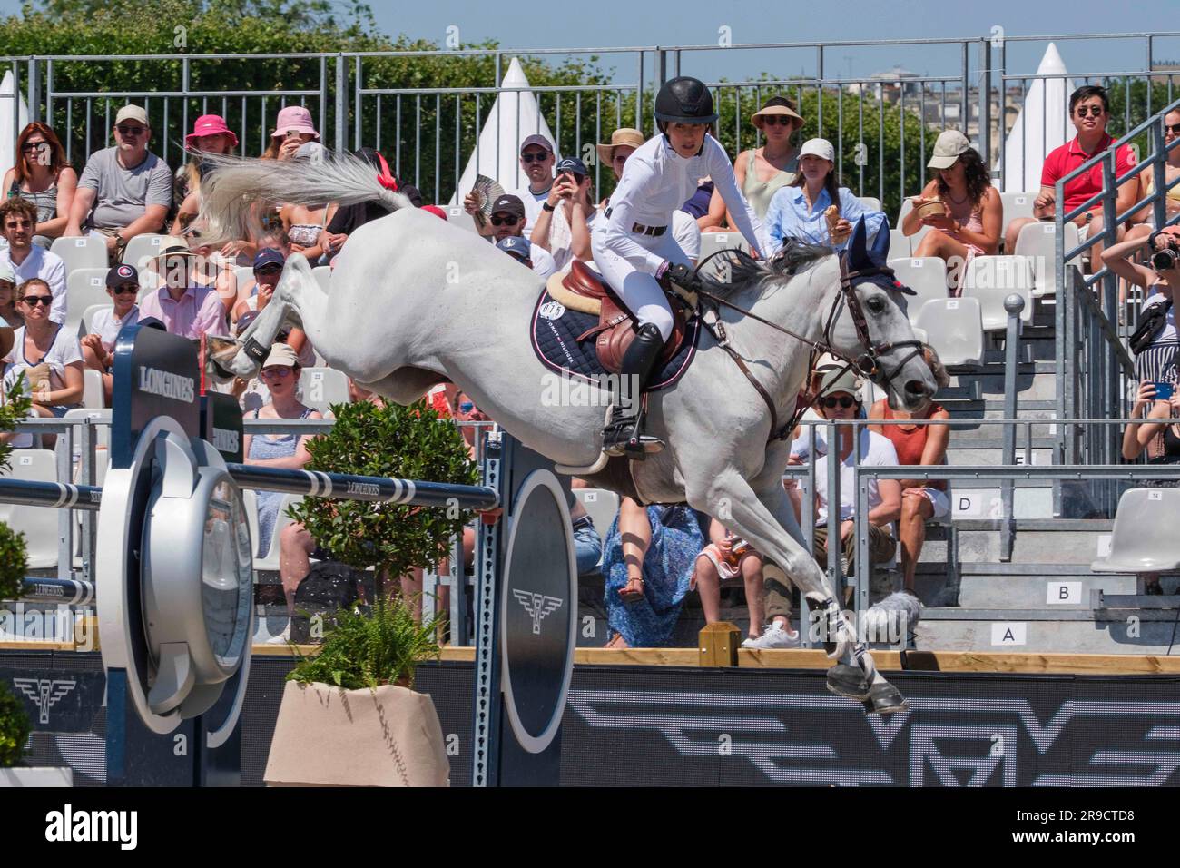 Paris, France. 25th June, 2023. Jessica Springsteen riding Naomi van de ...