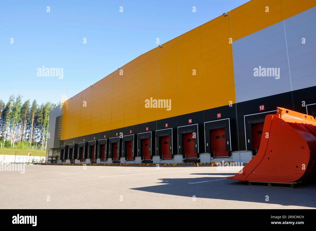 Large distribution warehouse with gates for loading goods Stock Photo ...
