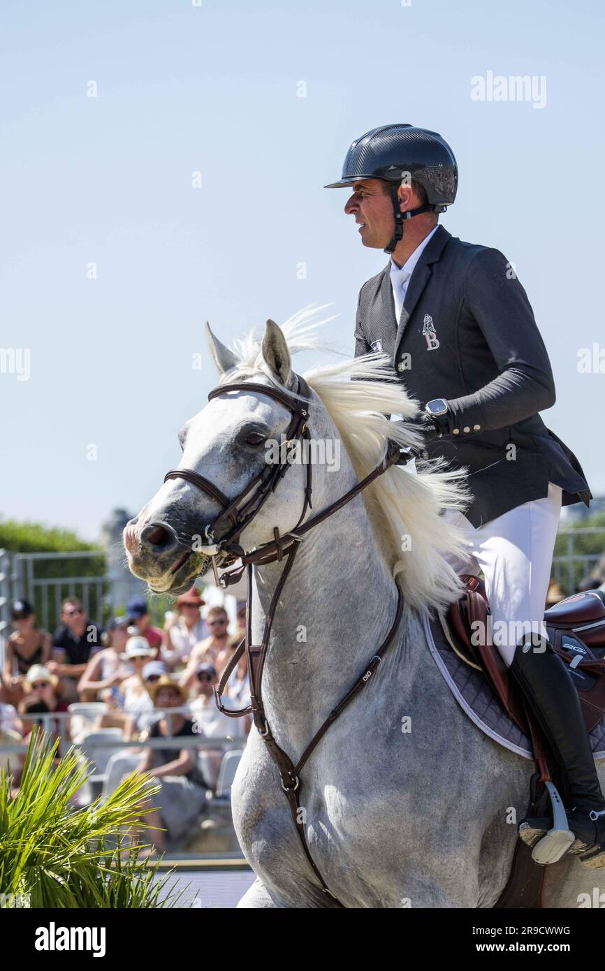 Julien Epaillard riding Hoover during the Longines Paris Eiffel Jumping ...