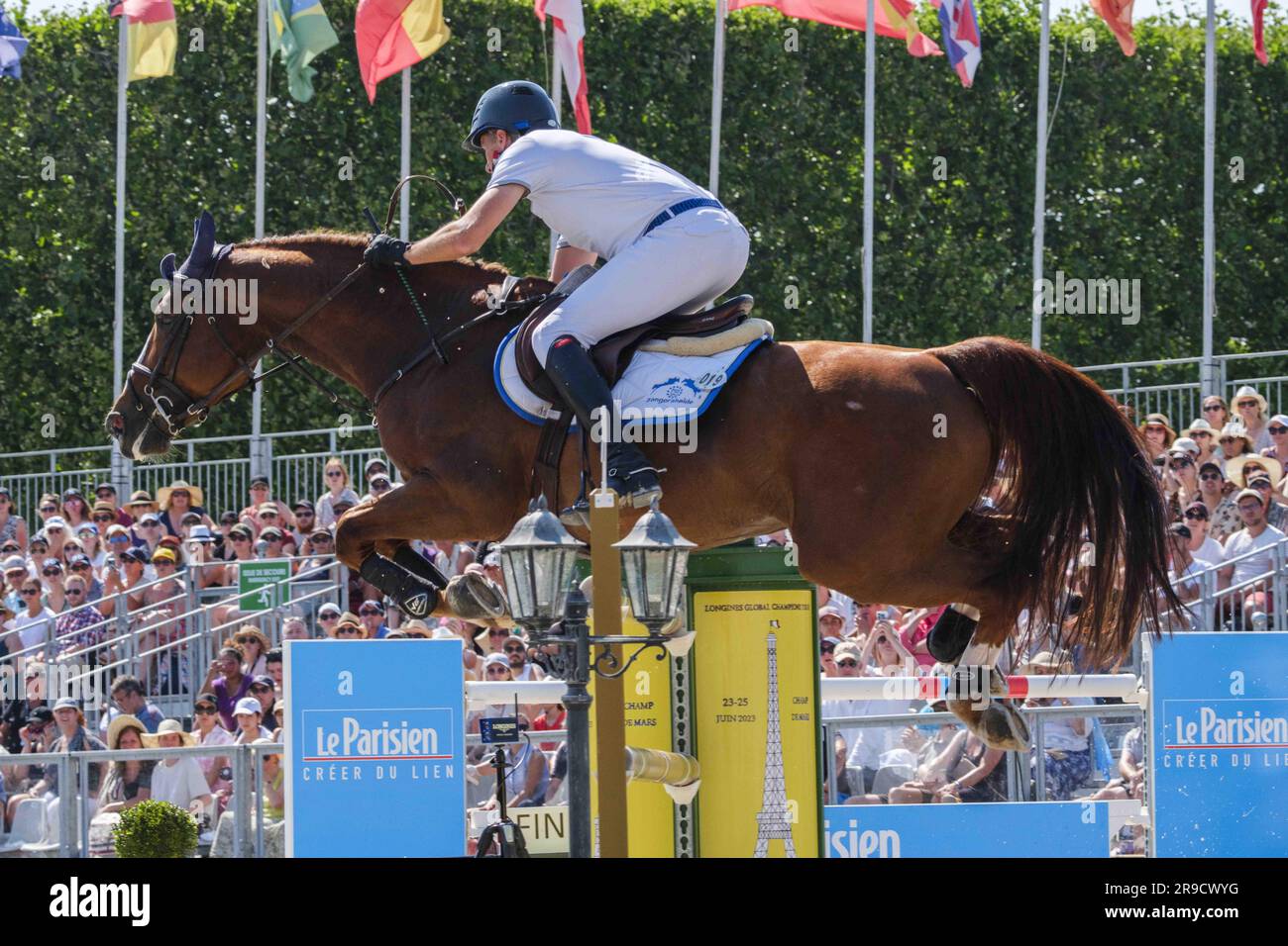 Christian Ahlmann riding OTTERONGO ALPHA Z during the Longines Paris ...