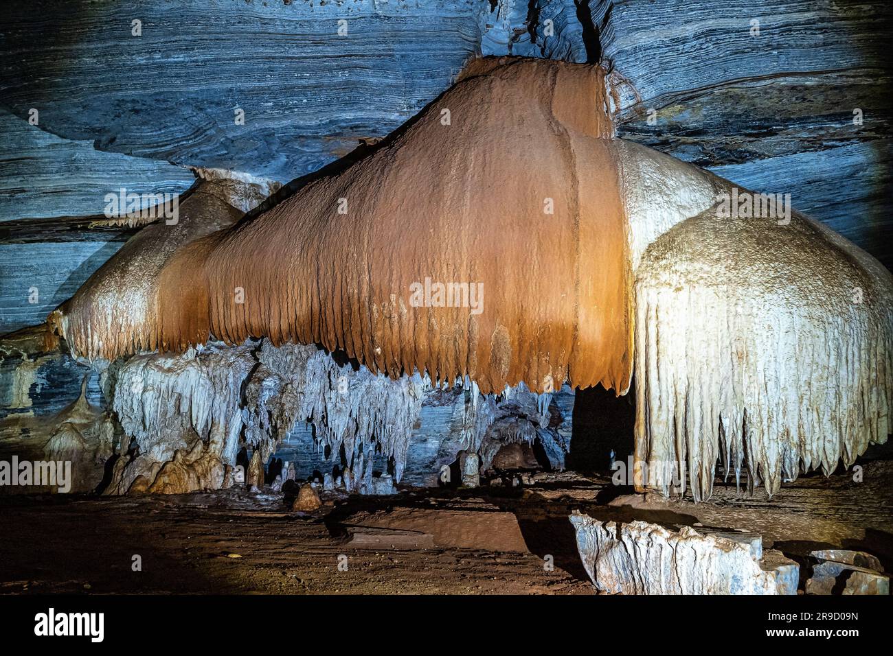 Limestone cave of stalactite and stalagmite formations, the Gruta da ...