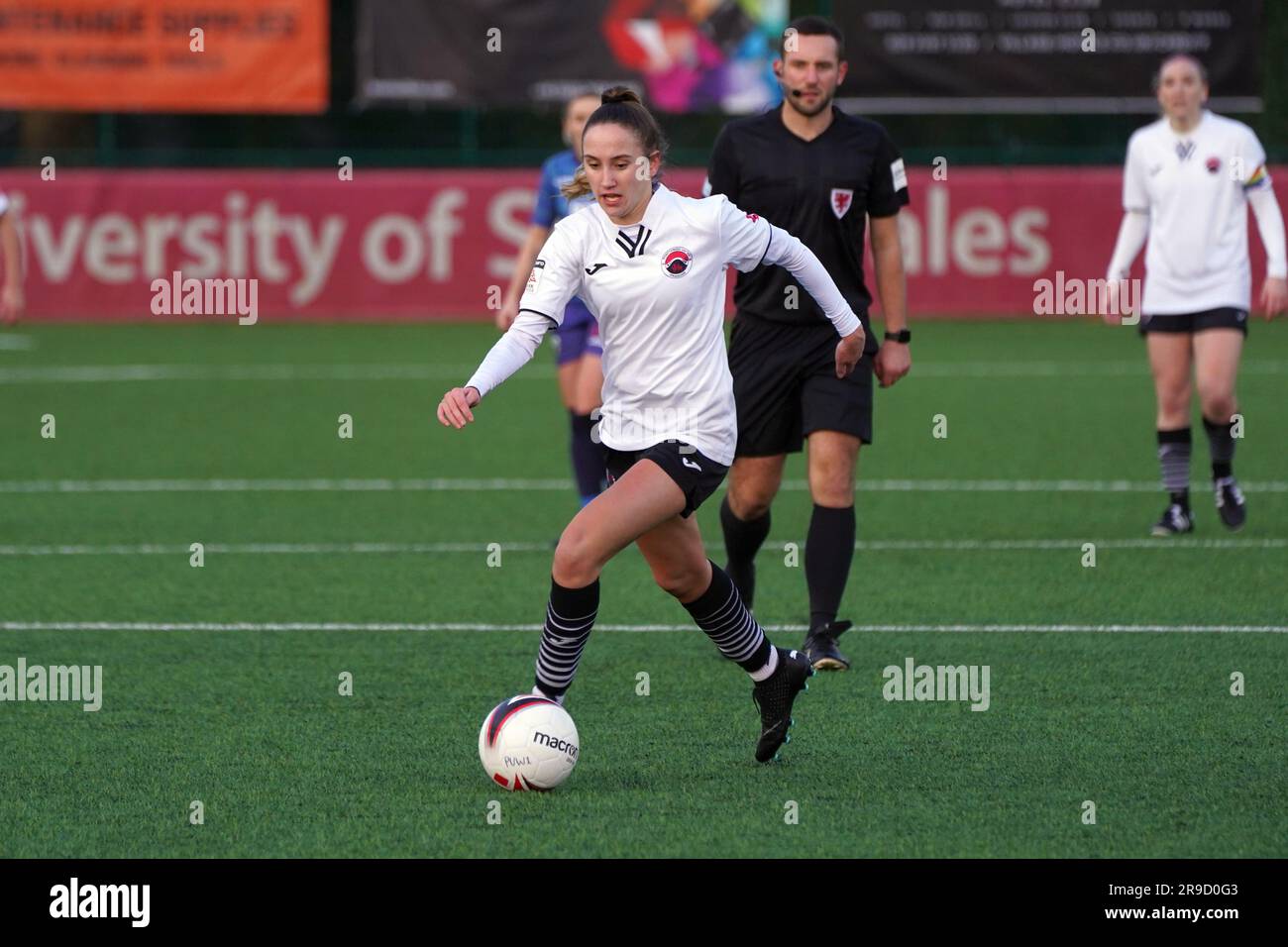 Genero Adran Premier League Stock Photo - Alamy