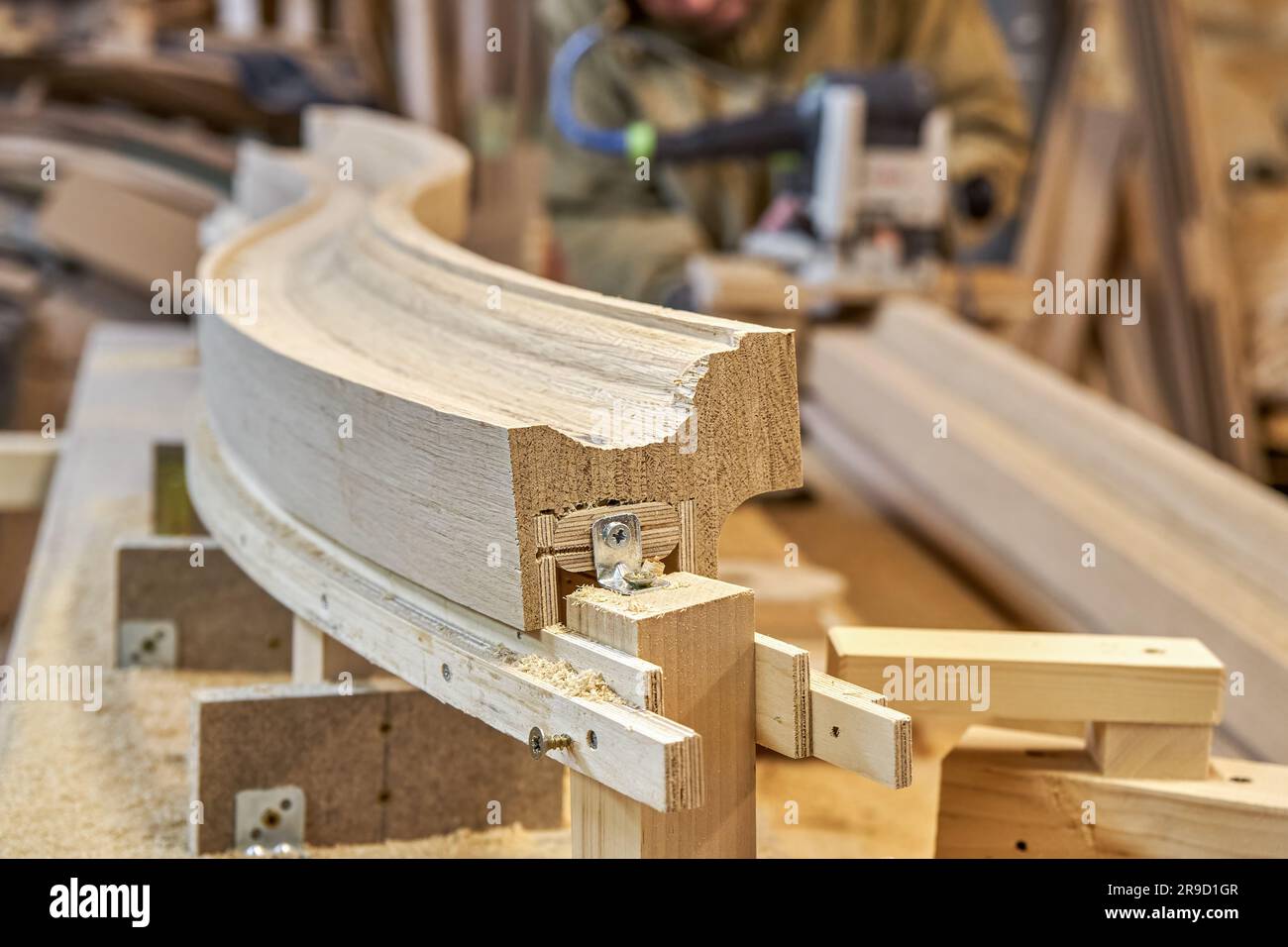 Detail curved staircase railing hi-res stock photography and images - Alamy