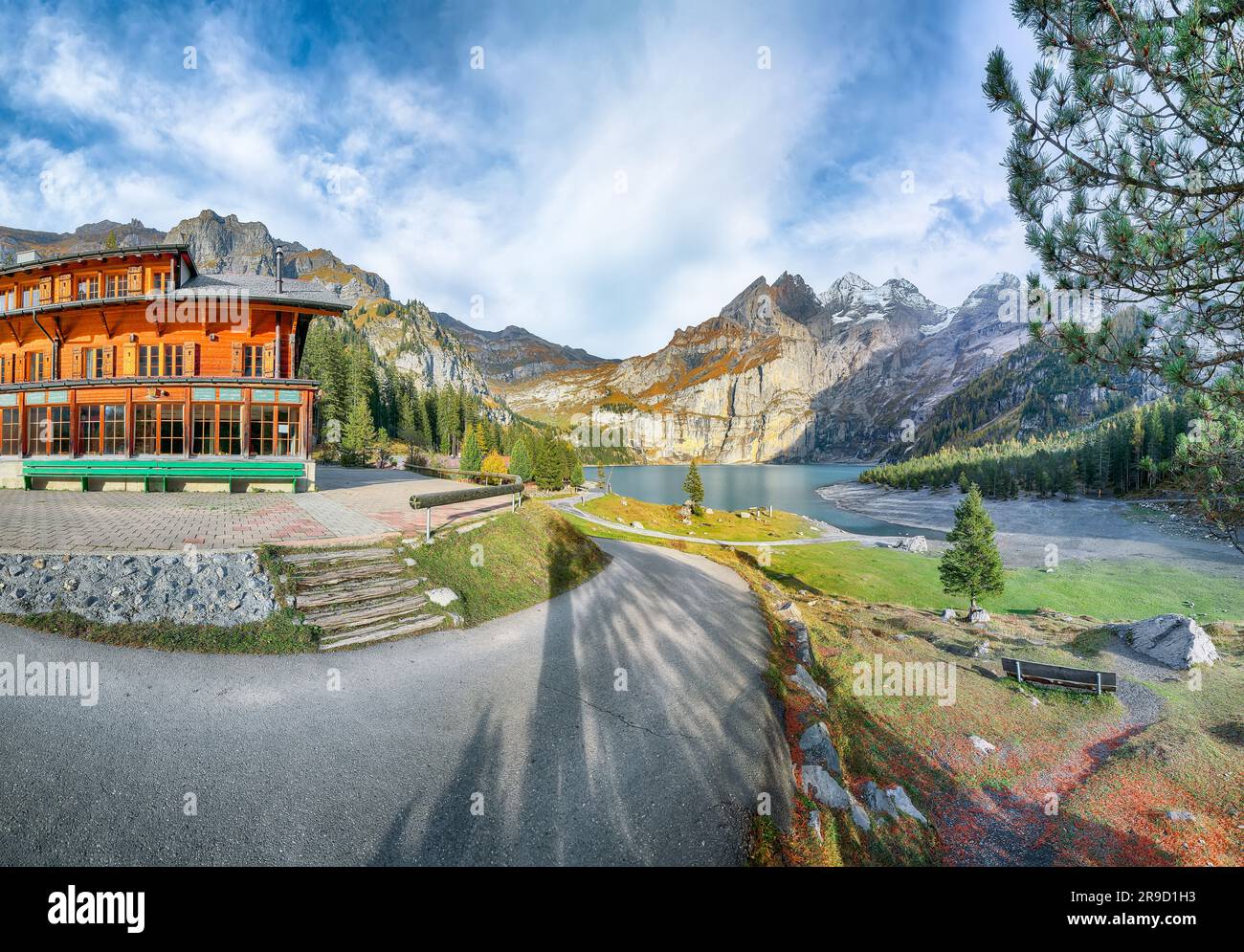 Amazing autumn view of Oeschinensee Lake. Scene of Swiss Alps with ...