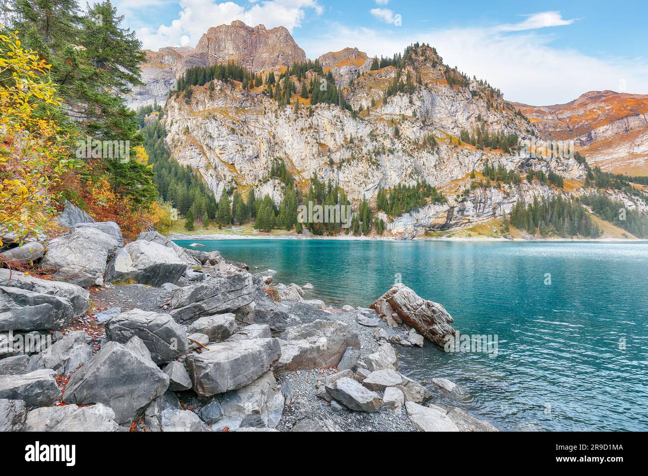 Fabulous autumn view of Oeschinensee Lake. Scene of Swiss Alps with ...