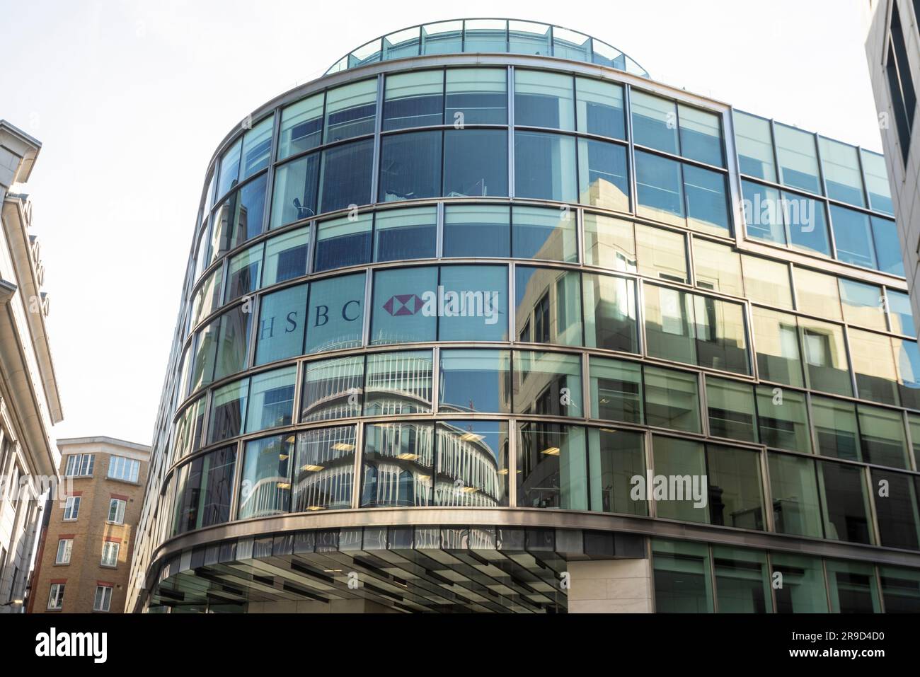 Modern business glass building at the city of London Stock Photo - Alamy