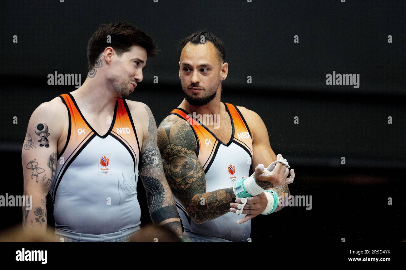 Olympische turner hi-res stock photography and images - Alamy