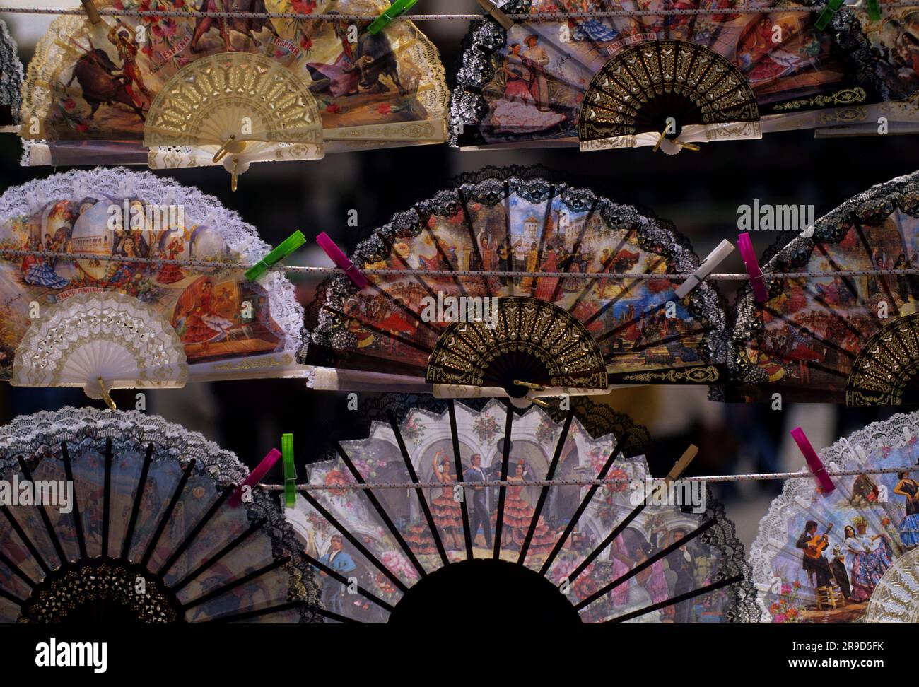 Spanish culture fans hi-res stock photography and images - Alamy