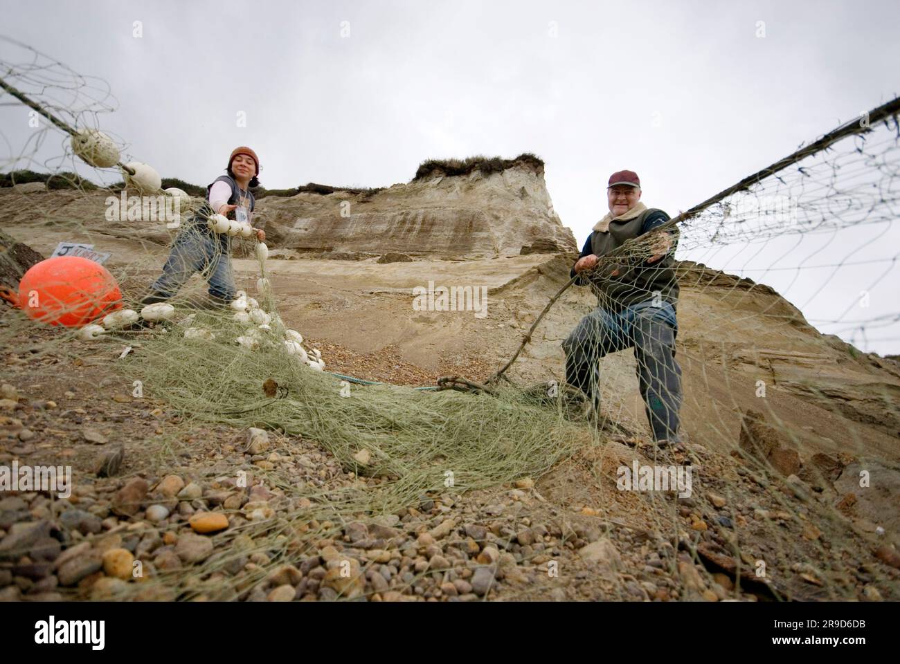 Hauling salmon fishing hi-res stock photography and images - Alamy