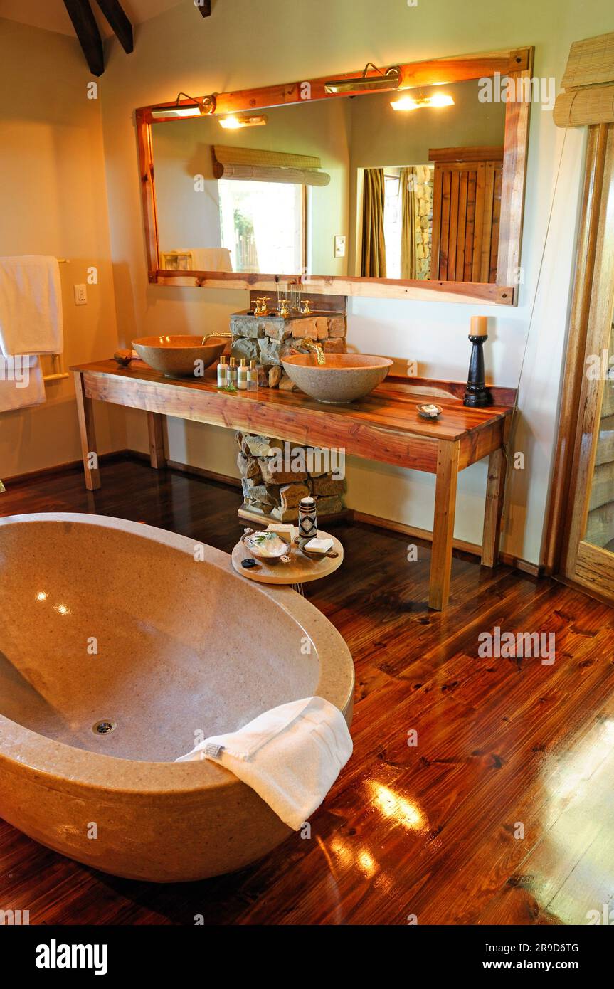 Tsala treetop hi-res stock photography and images - Alamy