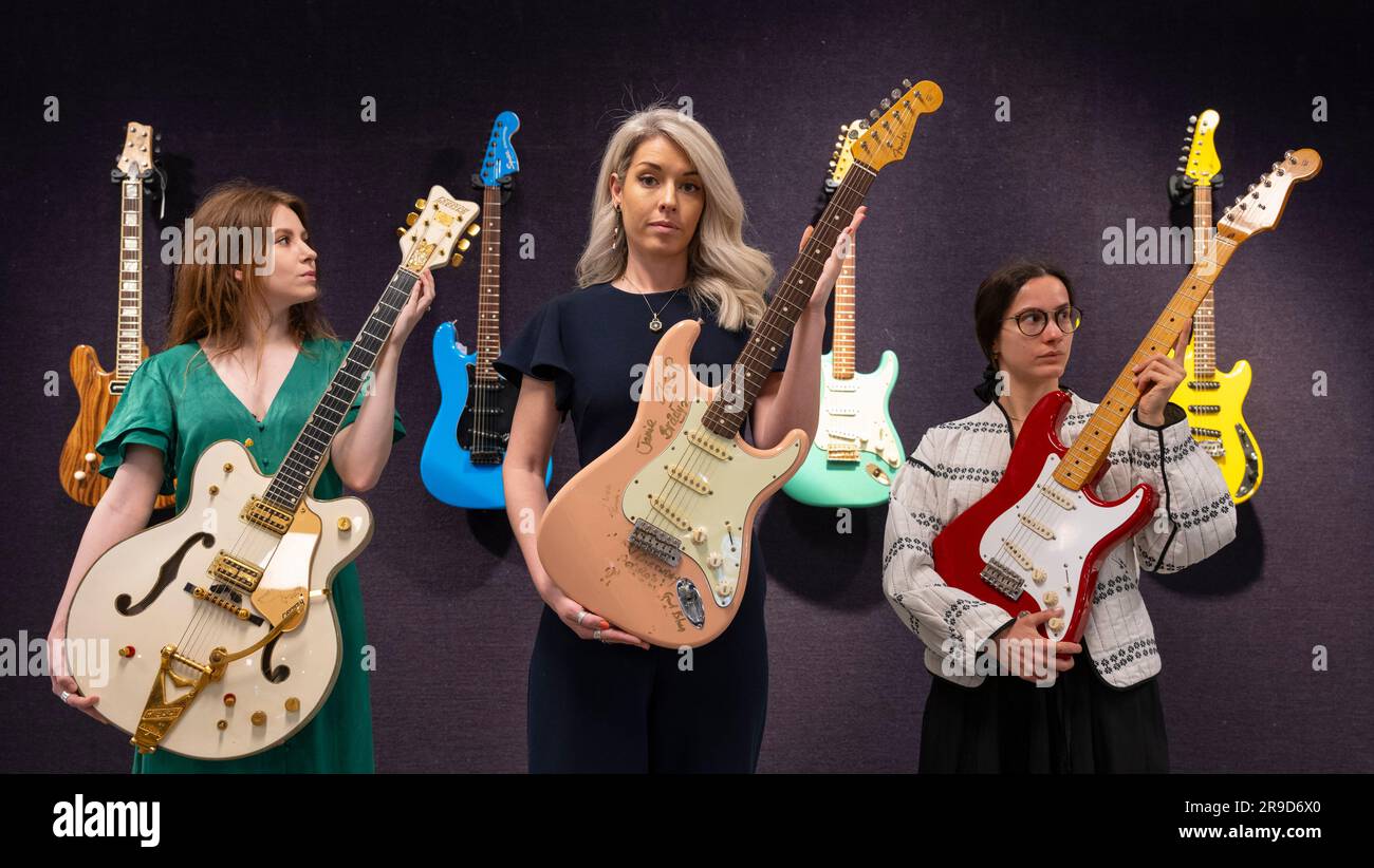 Peter green falcon hi-res stock photography and images - Alamy