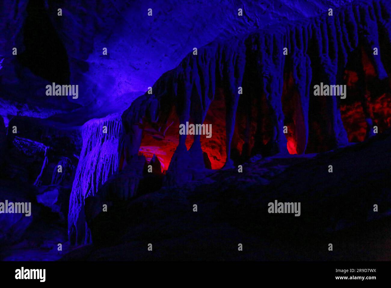 Colored lights inside Ruby Falls Cave Stock Photo - Alamy
