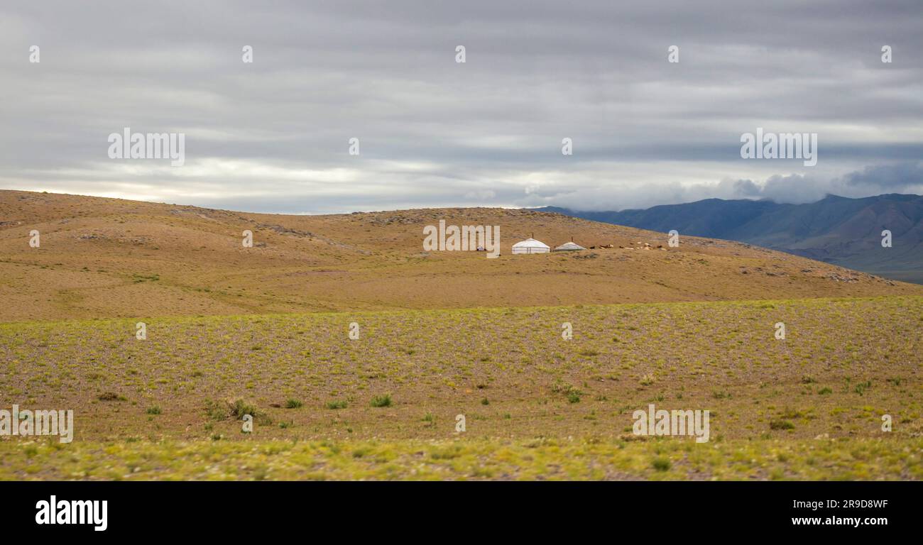 Mongolian landscapes hi-res stock photography and images - Alamy