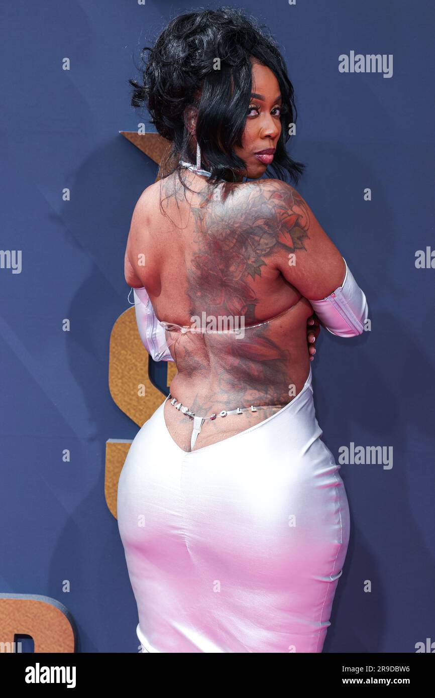 Kash Doll Back Tattoos