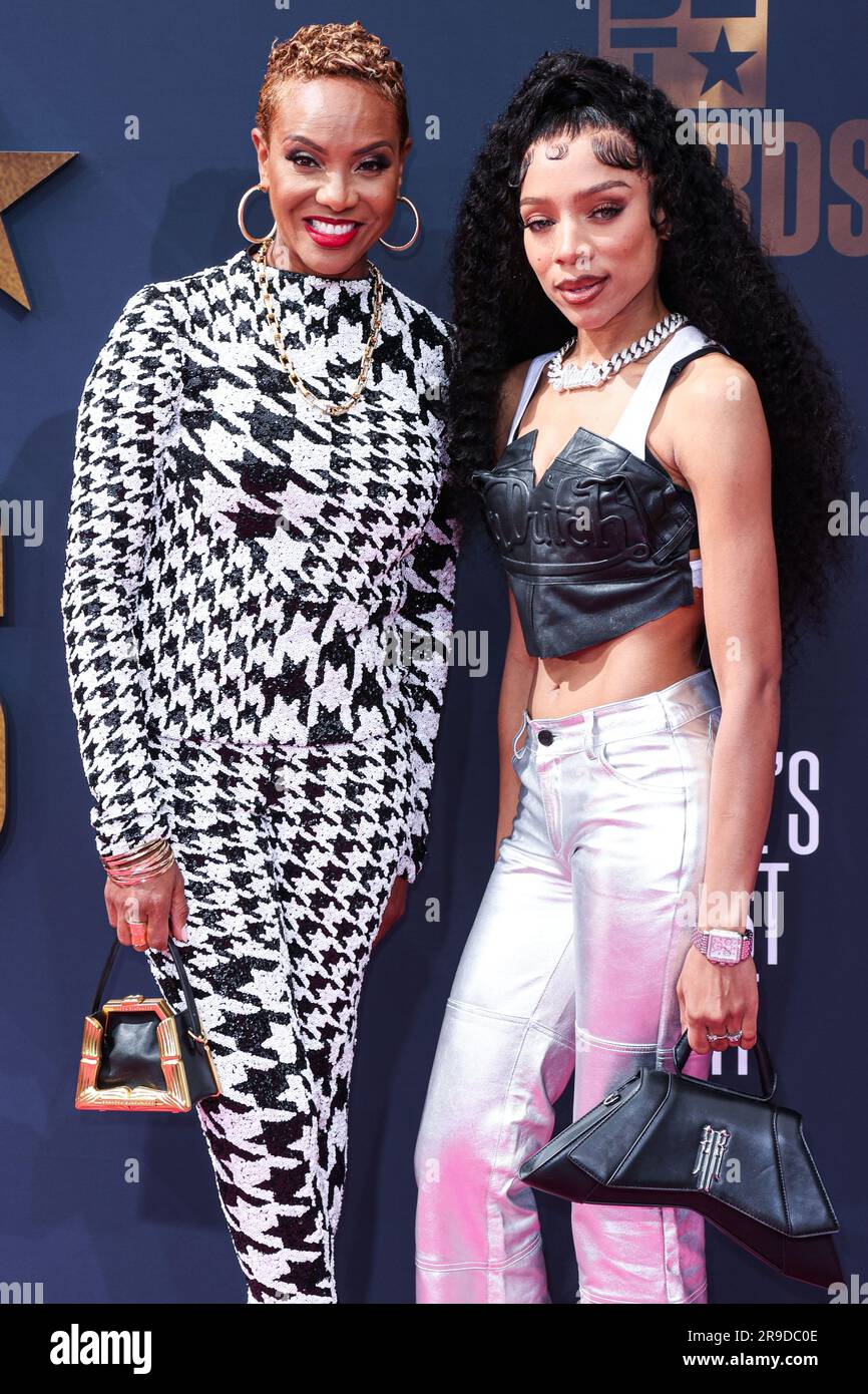LOS ANGELES, CALIFORNIA, USA - JUNE 25: MC Lyte and Lil Mama arrive at ...