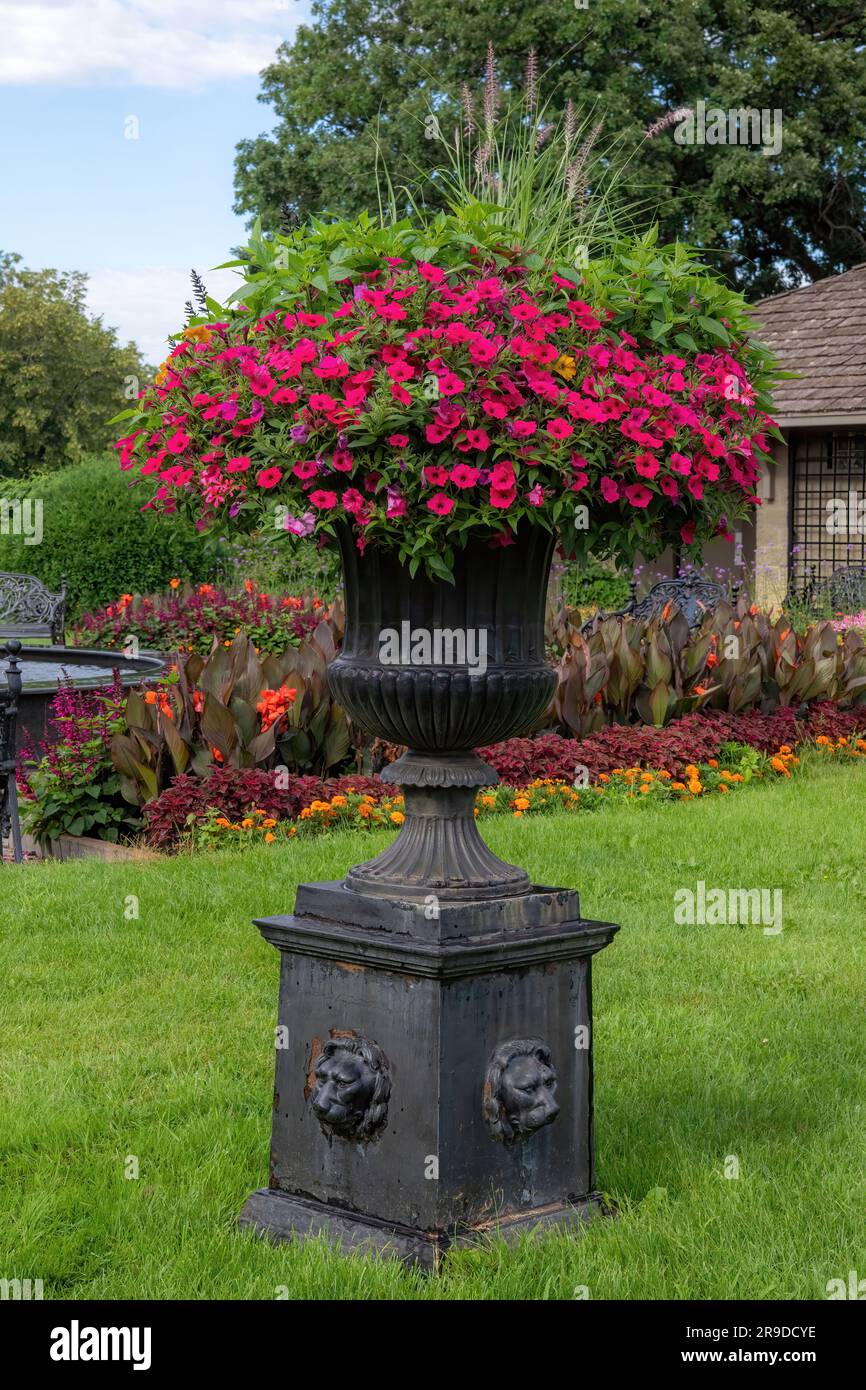 Clemens gardens st cloud hi-res stock photography and images - Alamy