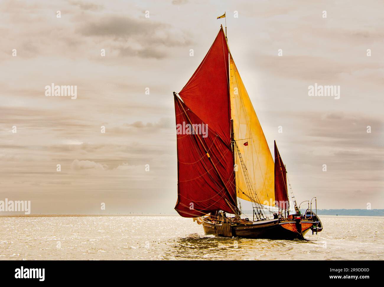 Thames Barges Racing Stock Photo - Alamy