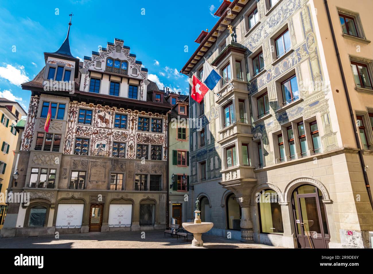 Old town of lucerne hi-res stock photography and images - Alamy