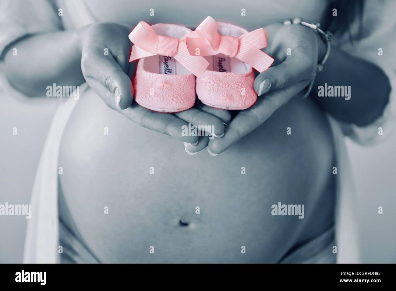 Pregnancy - Newborn Stock Photo - Alamy