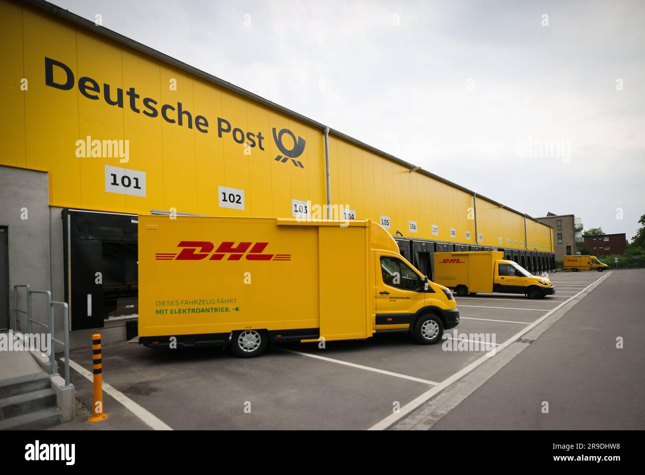 Hamburg, Germany. 26th June, 2023. Electric delivery vehicles stand in ...