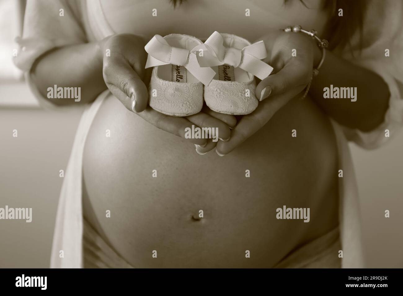 Pregnancy - Newborn Stock Photo - Alamy