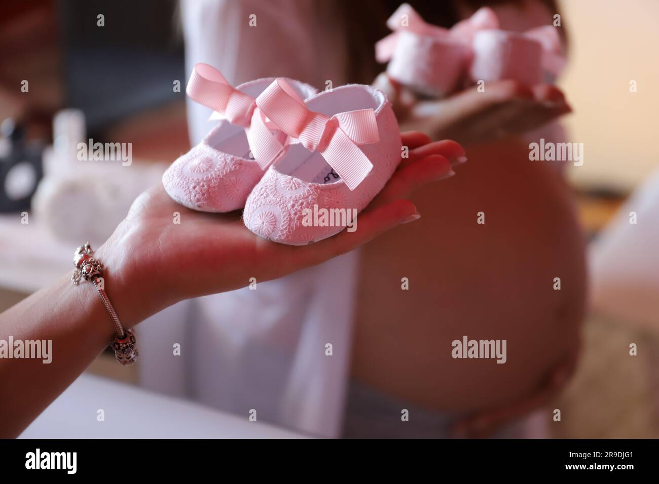 Pregnancy - Newborn Stock Photo - Alamy