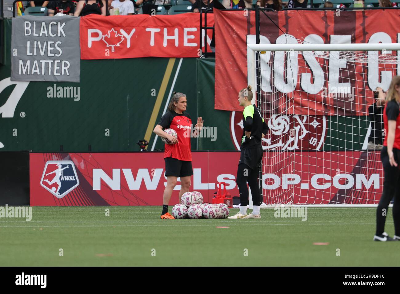 Bella bixby 1 hi-res stock photography and images - Alamy