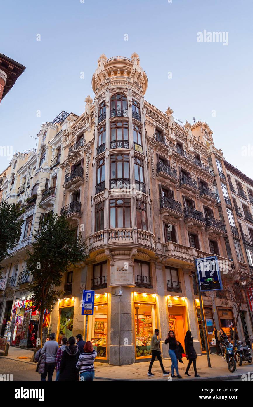 Corner apartment building architecture spanish architecture hi-res ...