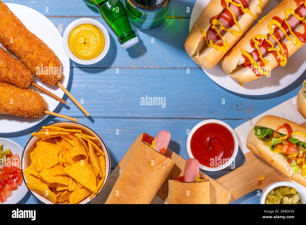 National Hot Dogs day background, hotdog summer party festival foods ...
