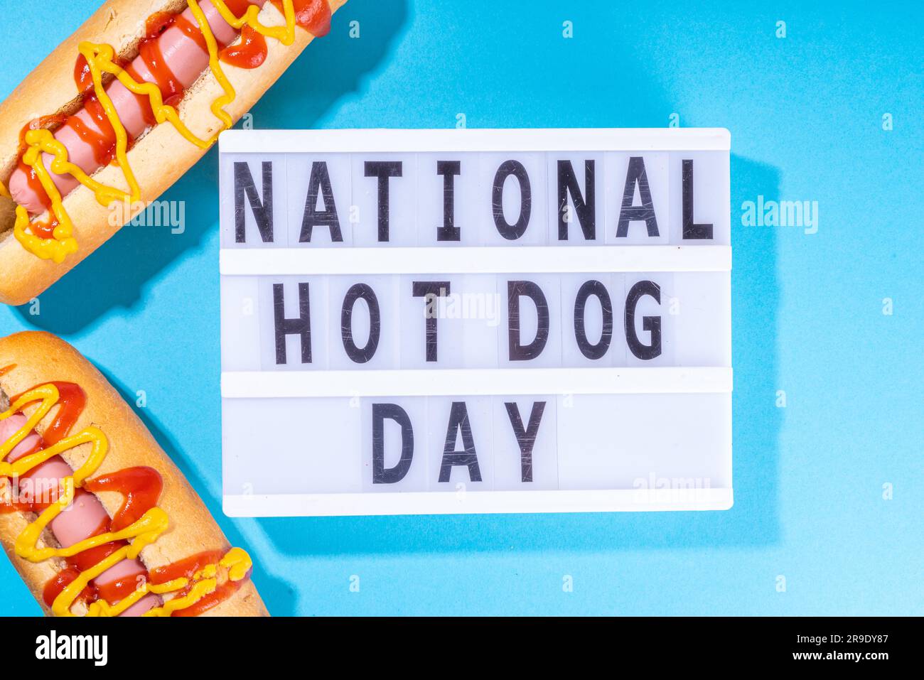 National Hot Dogs day background, hotdog summer party festival foods ...