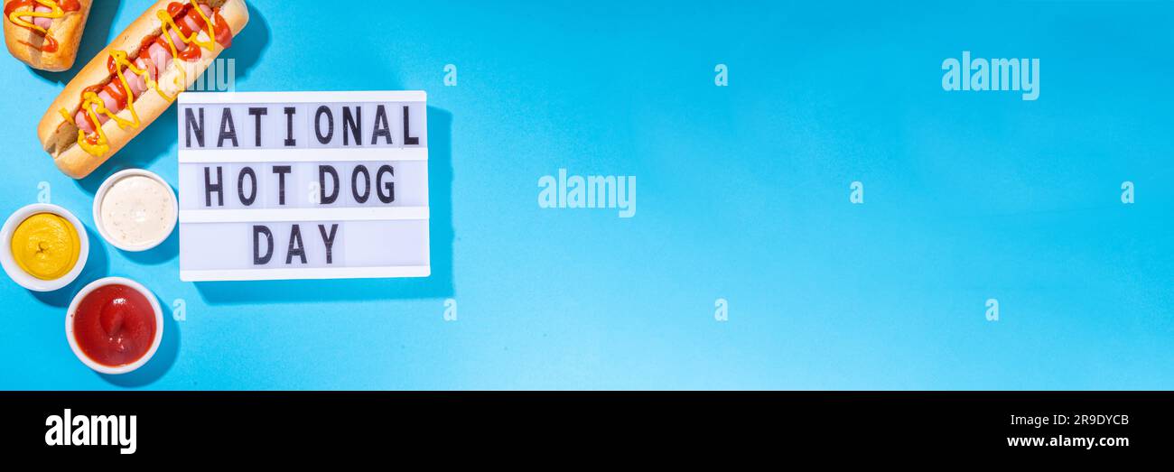 National Hot Dogs day background, hotdog summer party festival foods ...