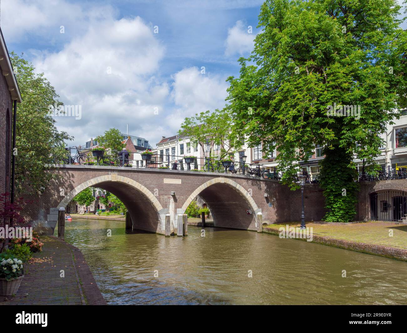 The Oudegracht (Old Canal) through the historic inner city of Utrecht ...