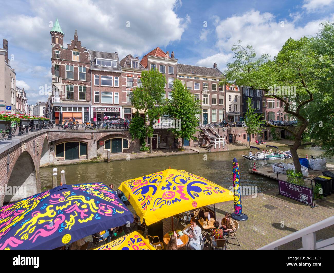 The Oudegracht (Old Canal) through the historic inner city of Utrecht ...