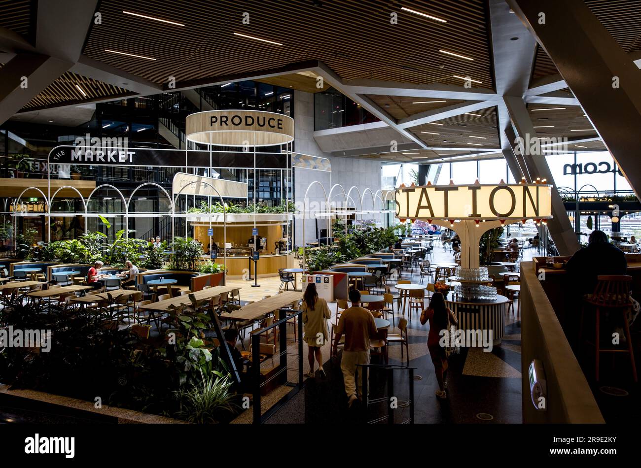 Booking com amsterdam campus hi-res stock photography and images - Alamy