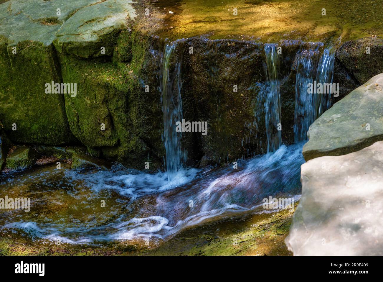 Hiking to Blue Hen Falls in Cuyahoga Valley National Park in Ohio, USA ...