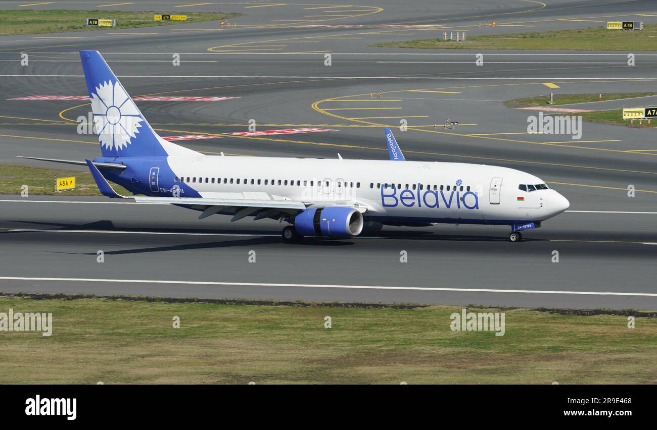 ISTANBUL, TURKIYE - OCTOBER 01, 2022: Belavia Boeing 737-8ZM (61423 ...