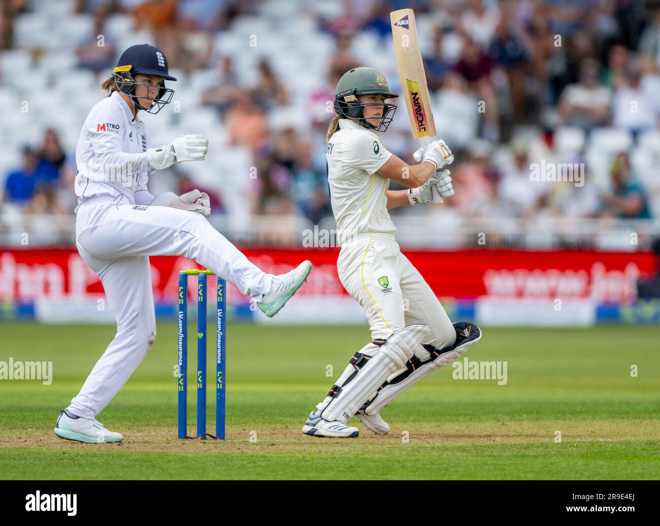 Ellyse perry australia batting hi-res stock photography and images - Alamy