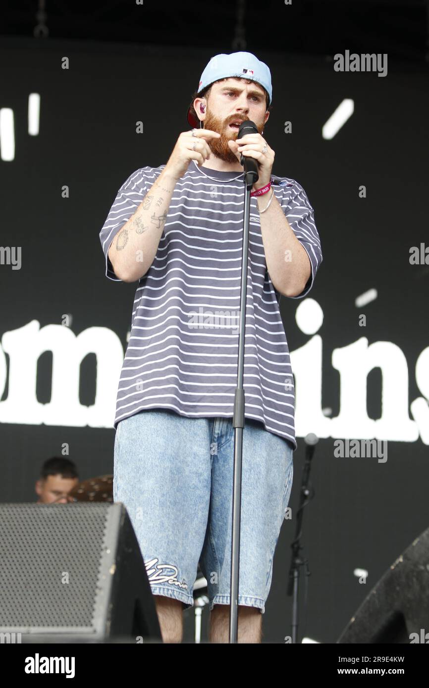 24th June 2023 London UK Sam Thompkins performs at Day Two of American ...