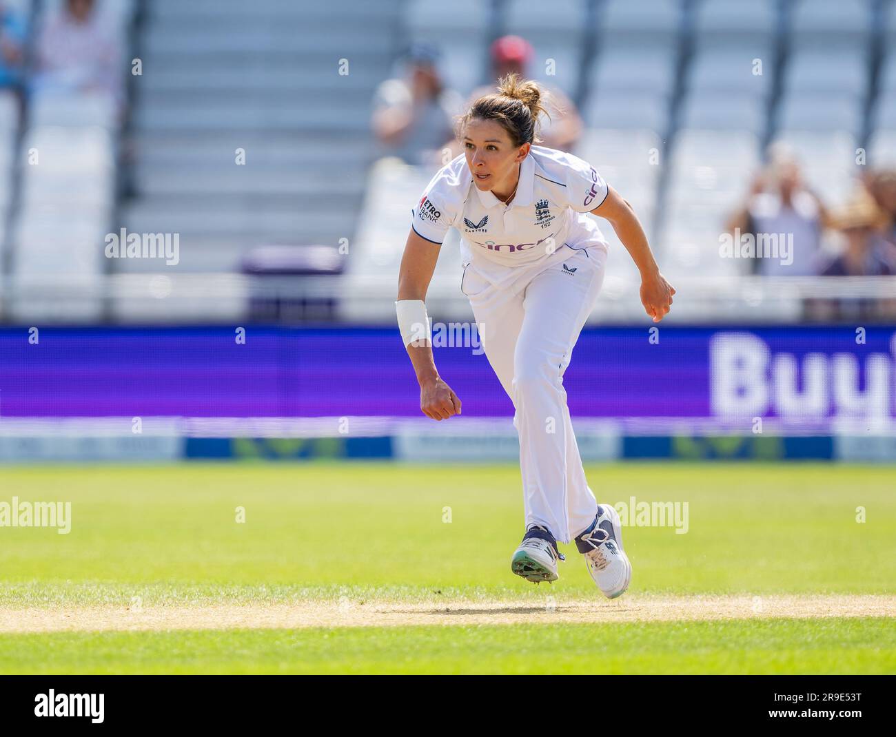 Kate cross hi-res stock photography and images - Alamy