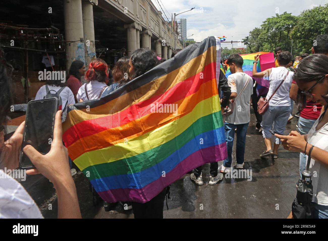 Kolkata, India. 25th June, 2023. Gender rights activists and supporters ...
